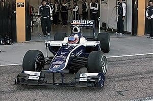 Sem apresentação formal, Williams estreia o FW32