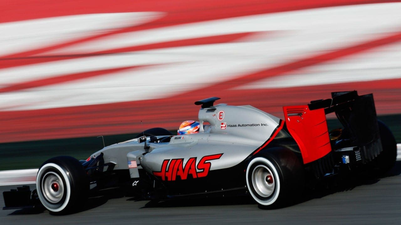 Grosjean: "A Haas está meio segundo abaixo do seu potencial"