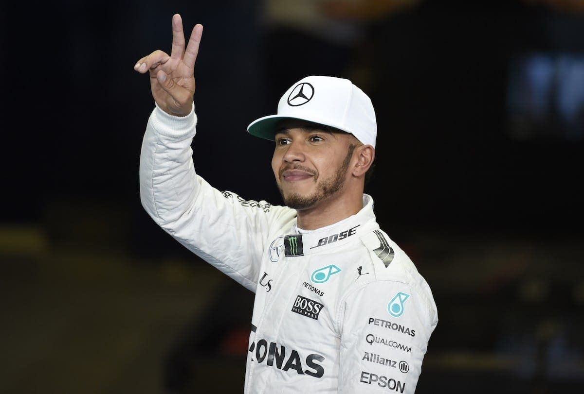 Hamilton domina classificação e crava a última pole do ano