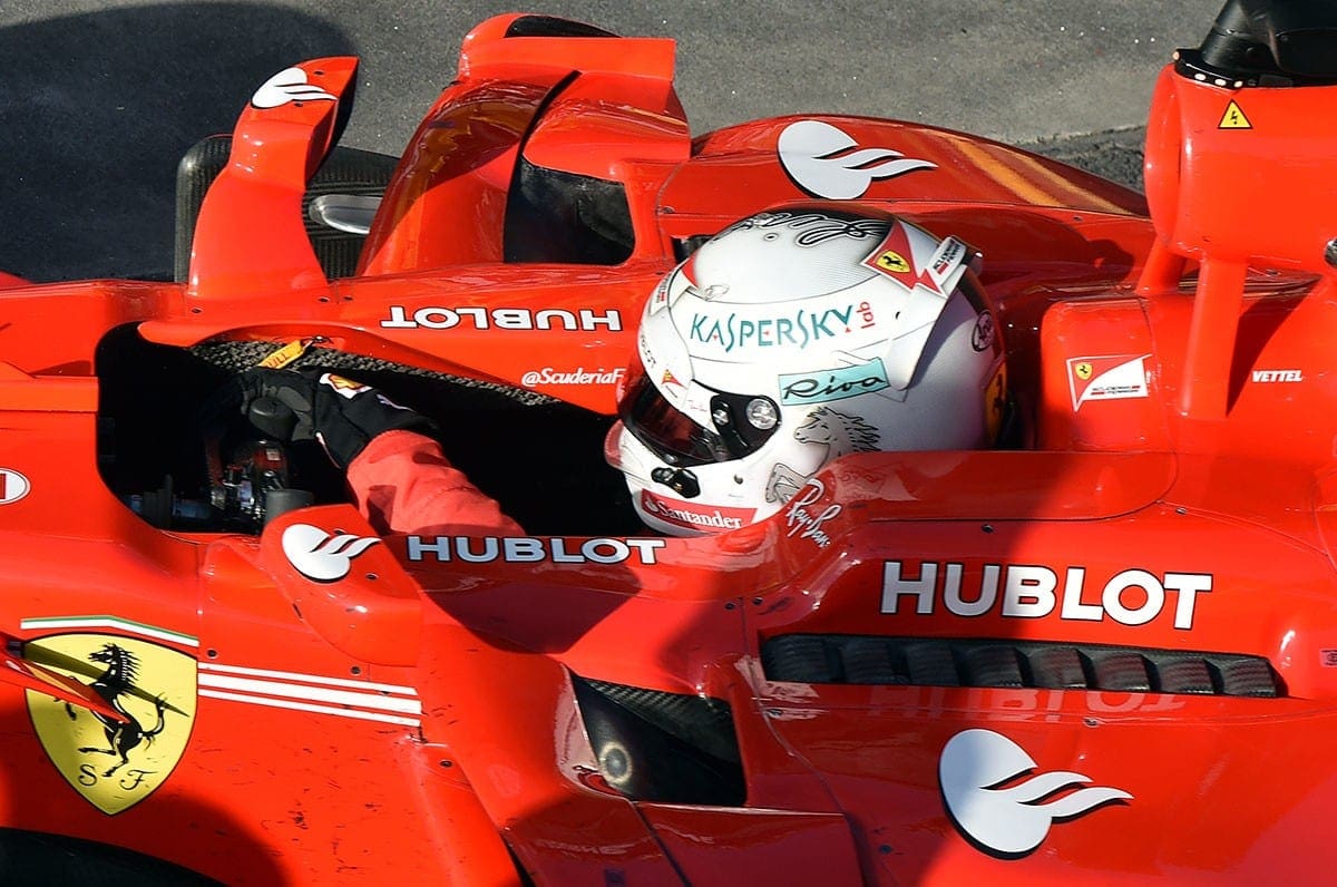 Presidente da Ferrari comemora primeira vitória desde 2015