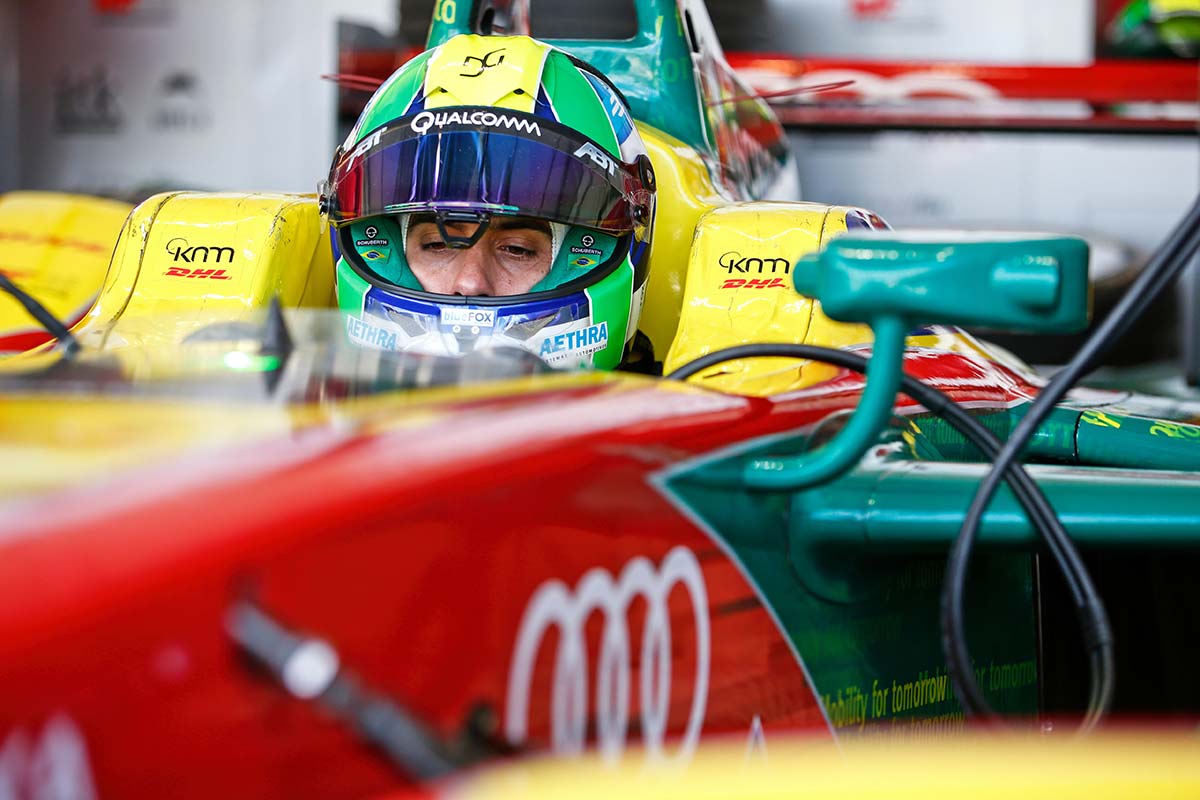 Em busca do título, Lucas di Grassi encara rodada dupla da Fórmula E em ...