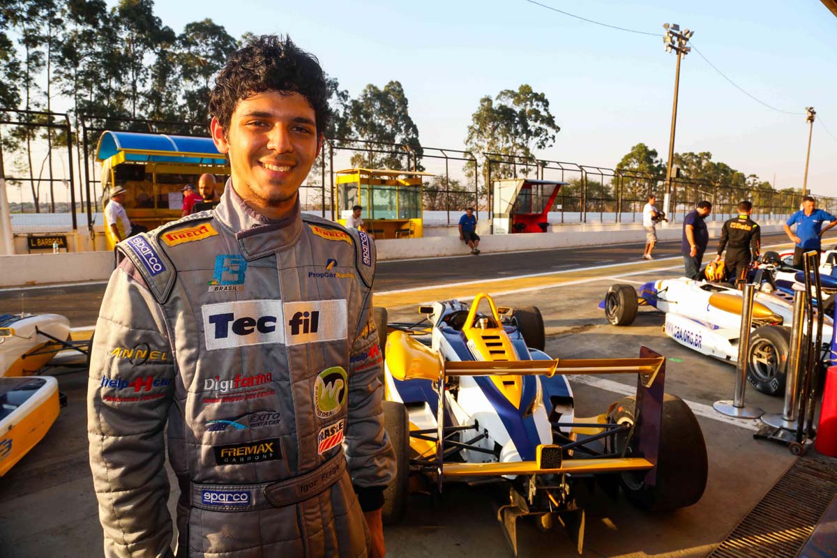 Igor Fraga, campeão da F3 Academy, disputa essa semana a final da F1 ...