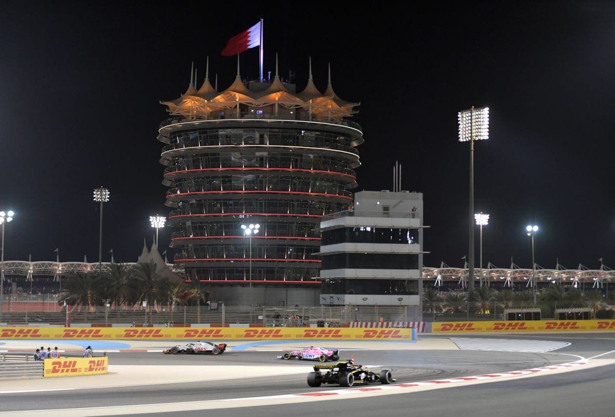 GALERIA: Confira as imagens da F1 durante esta sexta-feira no Bahrain