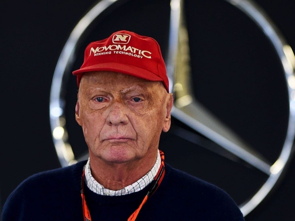Helmut Marko sente falta do amigo Niki Lauda: "Ele é simplesmente ...