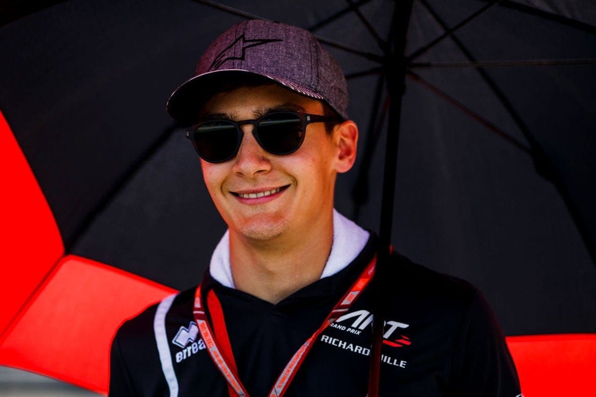 Russell acredita que trio vindo da F2 mostra a próxima geração da F1