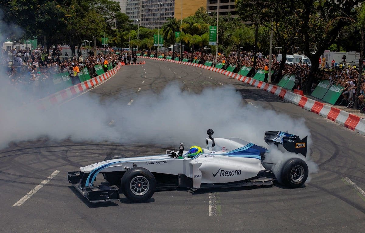 Sem um Grande Prêmio desde a década de 80, "Heineken F1 Experience ...