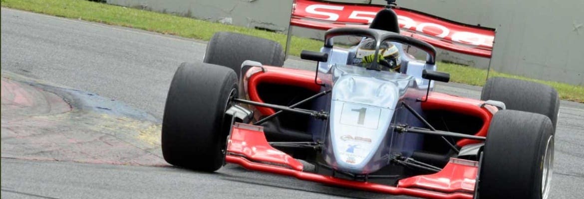 Rubens Barrichello volta aos monopostos para a estreia da S5000 Australiana