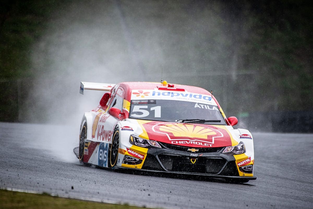 Átila Abreu leva Shell à terceira colocação no primeiro dia de treinos ...