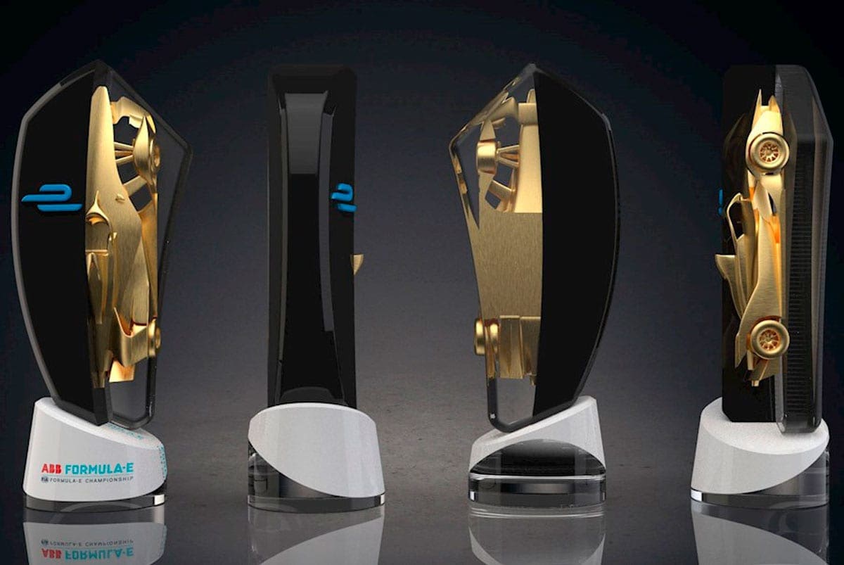 Confira o troféu que será entregue aos vencedores do Desafio Virtual da ...
