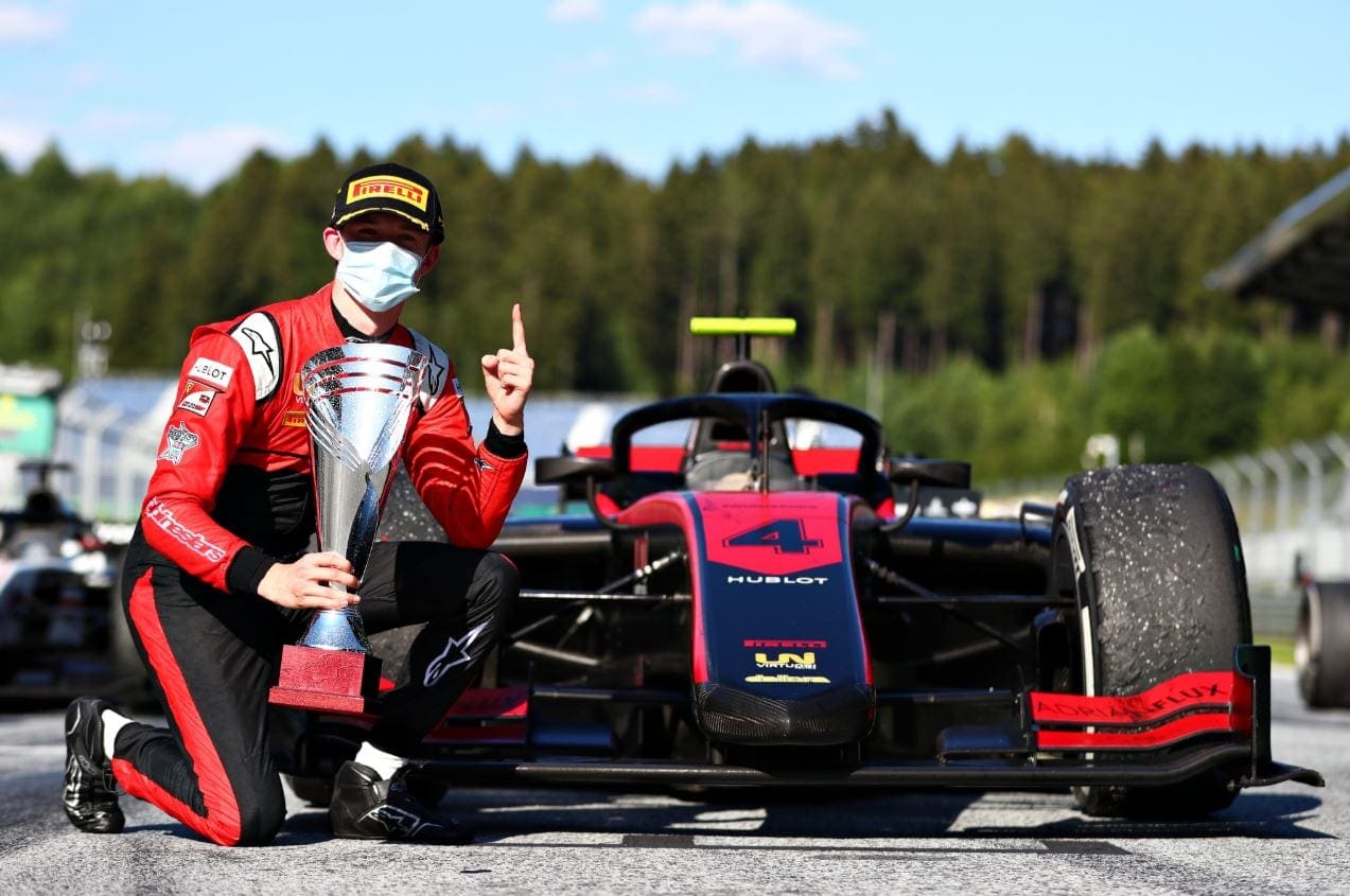 Callum Ilott vence disputada corrida na Áustria pela F2; Drugovich ...