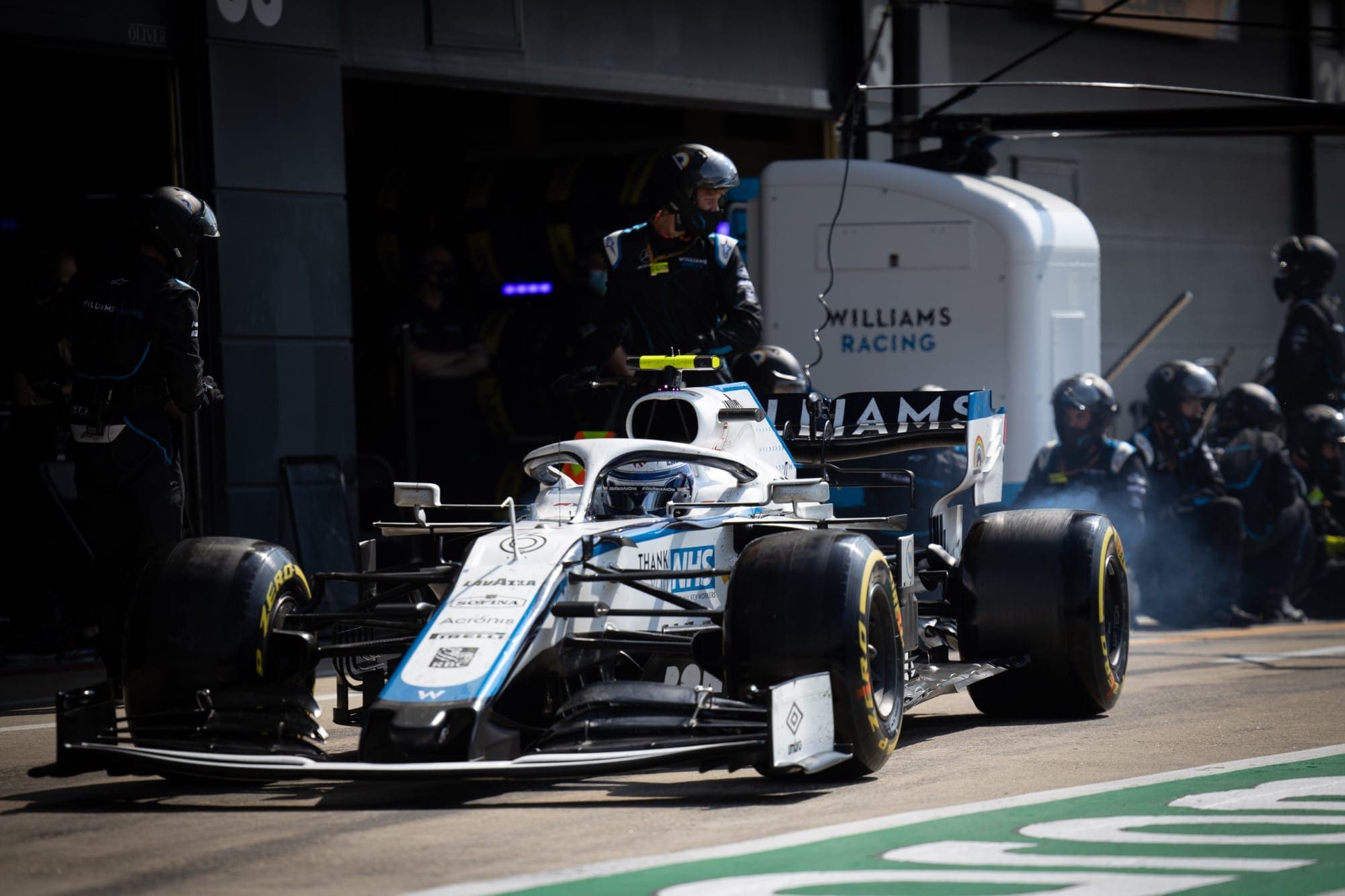 Williams quebra domínio da Red Bull em pit stop mais rápido