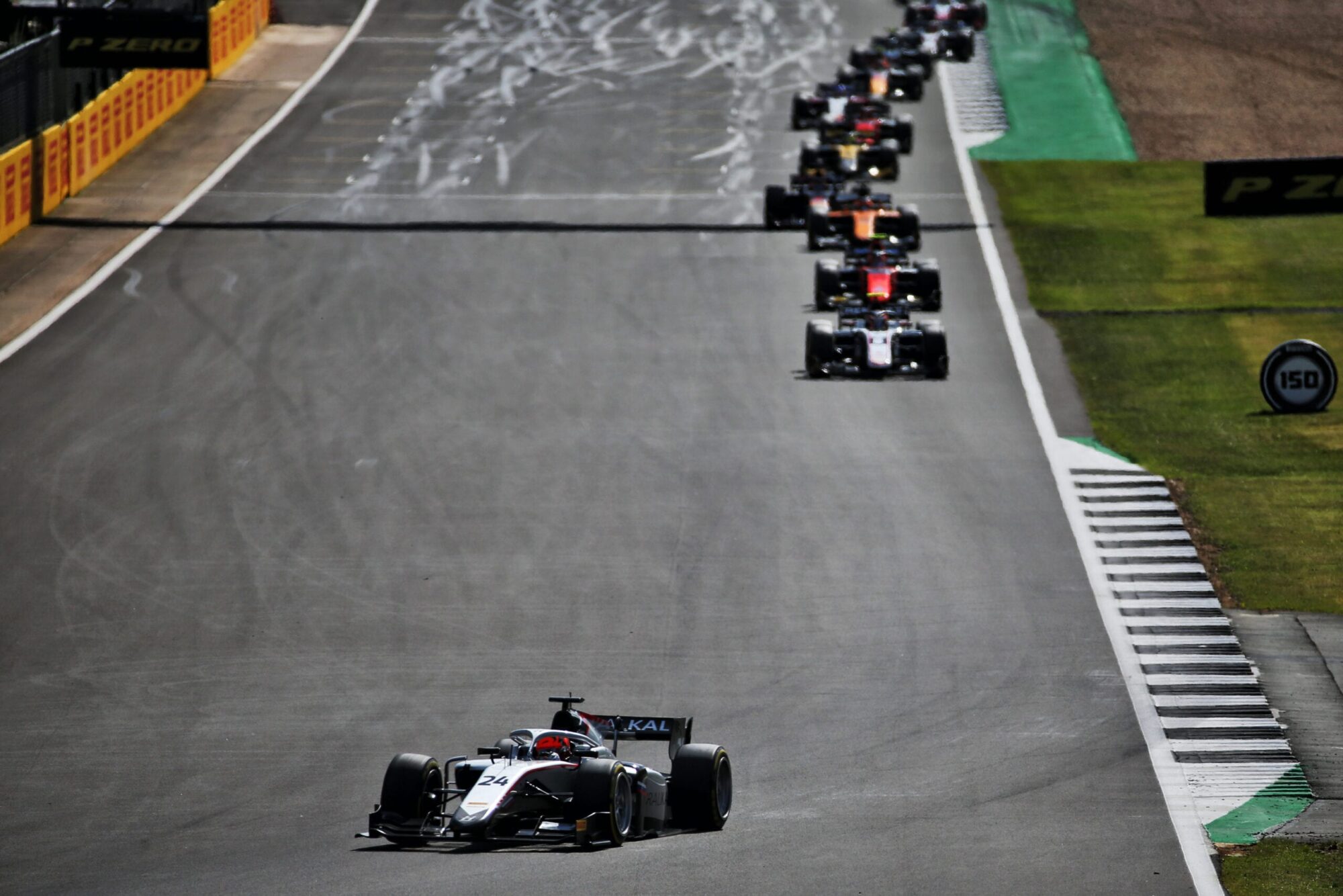 Mazepin conquista a vitória na F2, Drugovich é sétimo e Piquet décimo ...