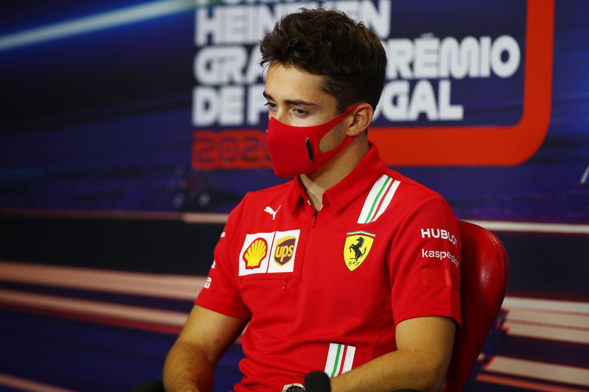 Leclerc mudou sua abordagem para “100%“ depois de forçar menos em 2019