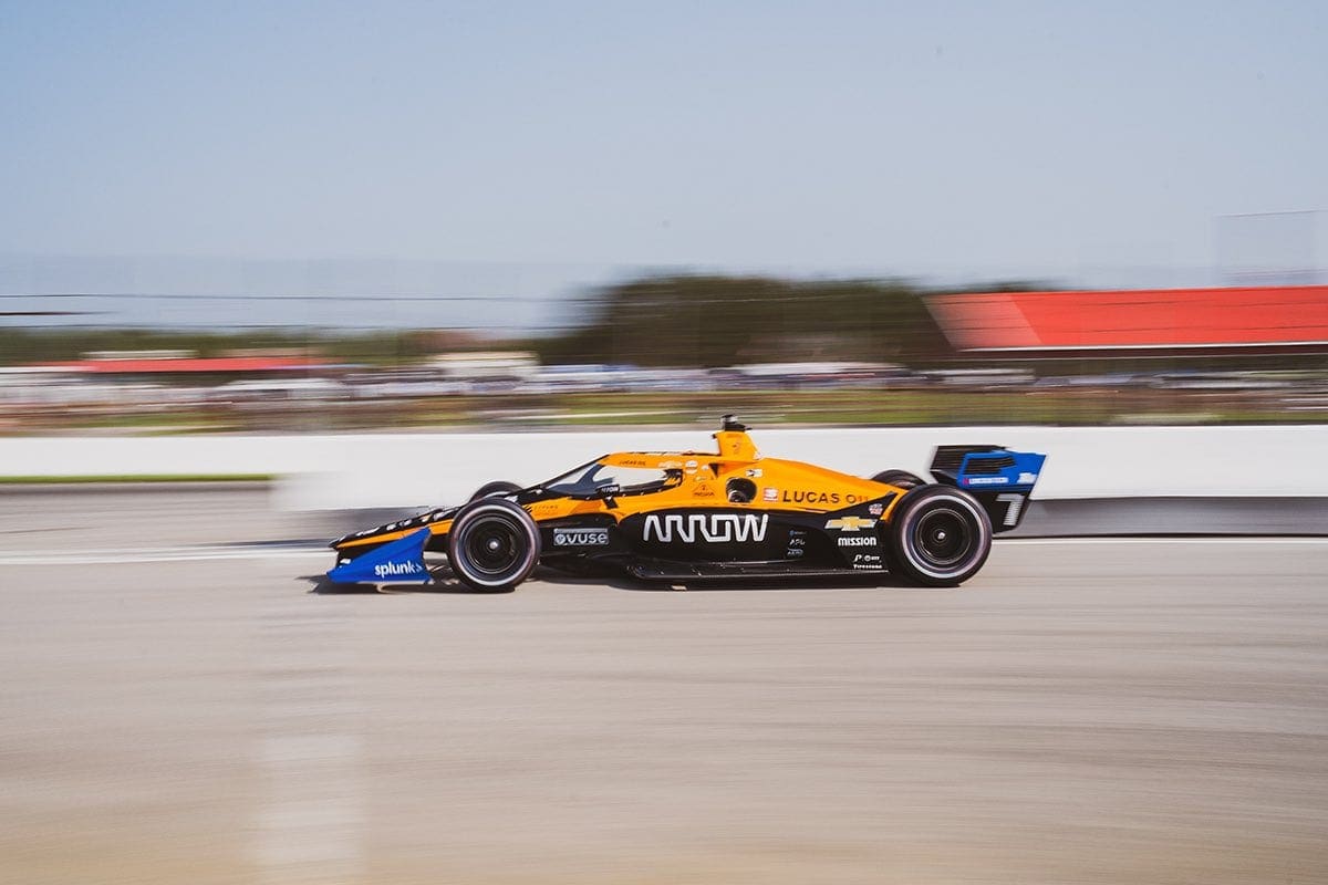 McLaren anuncia compra de 75% da equipe Arrow McLaren SP na Indy