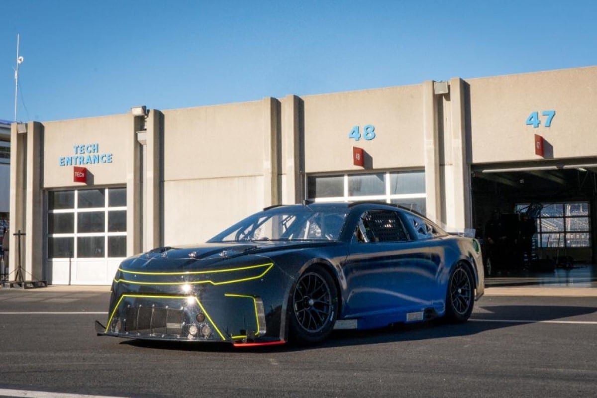 Busch e Truex Jr. testam o novo carro ‘Next Gen’ da NASCAR