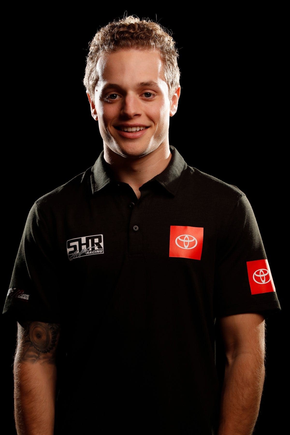 Santino Ferrucci fará sua estreia na NASCAR Xfinity Series em 2021
