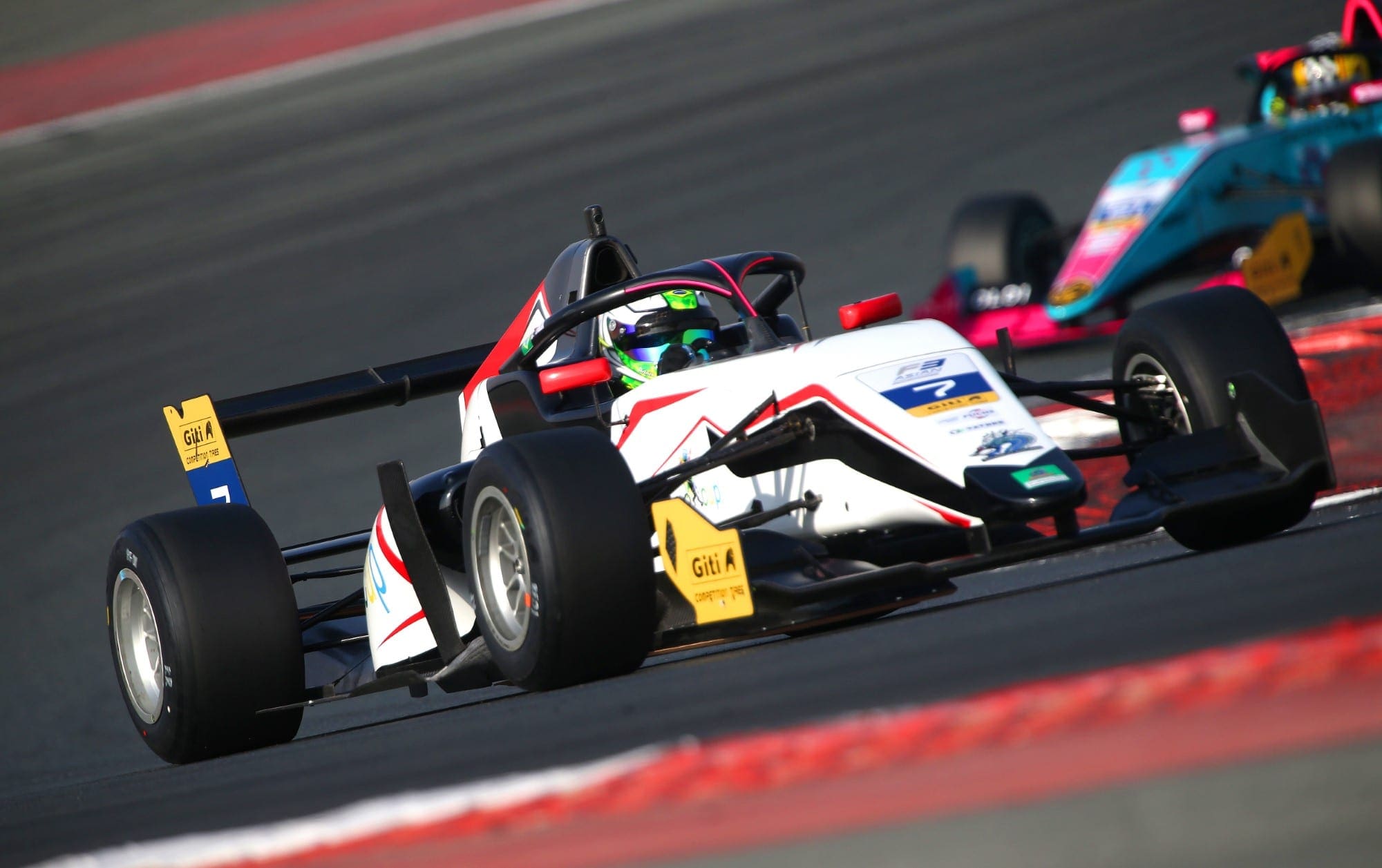 Roberto Faria tem estreia dura na F3 Asiática e já mira próxima etapa ...