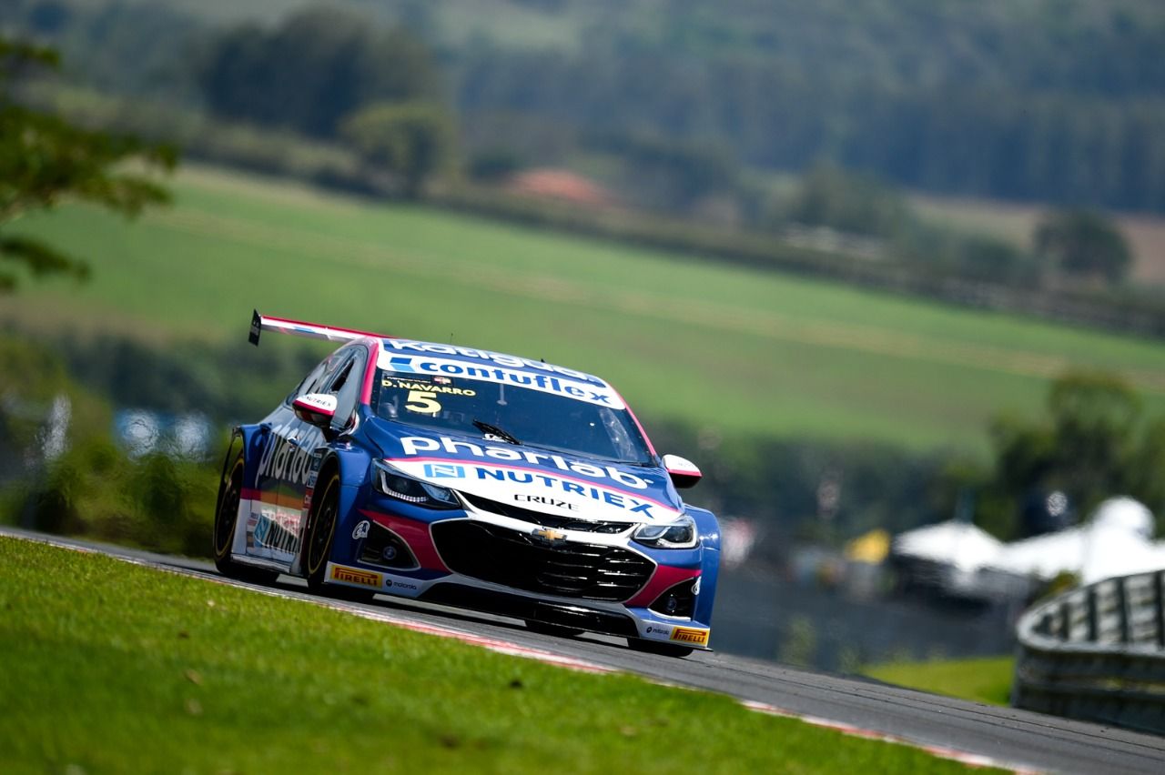 Stock Car: Navarro e Di Mauro brigam por título de piloto que mais ...
