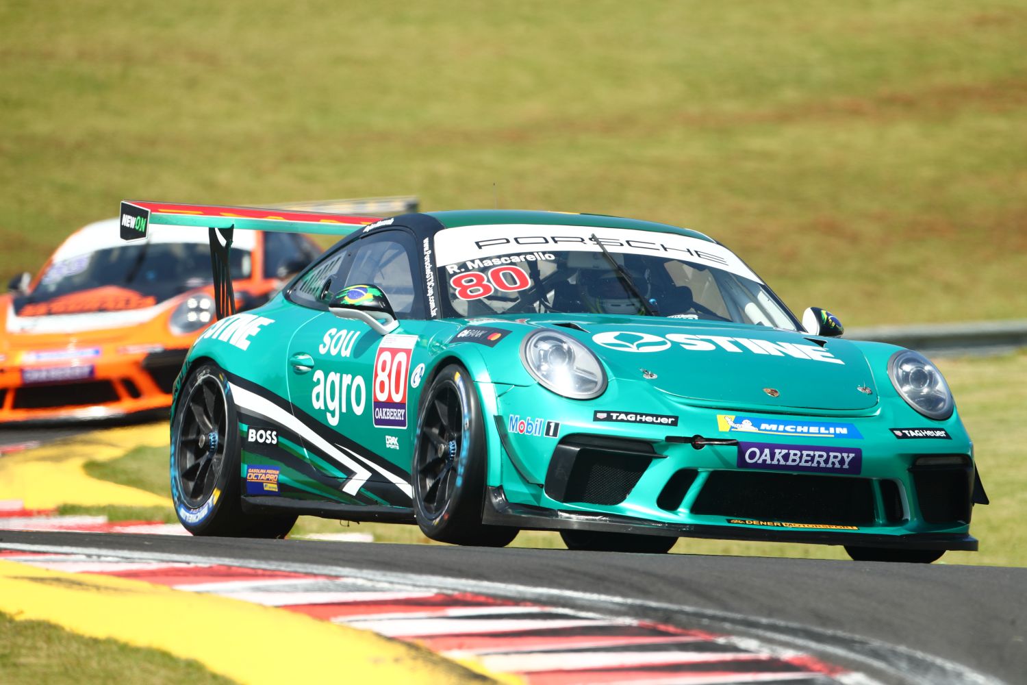 Mascarello bate Tomasoni e fatura pole da Sprint Challenge da Porsche ...