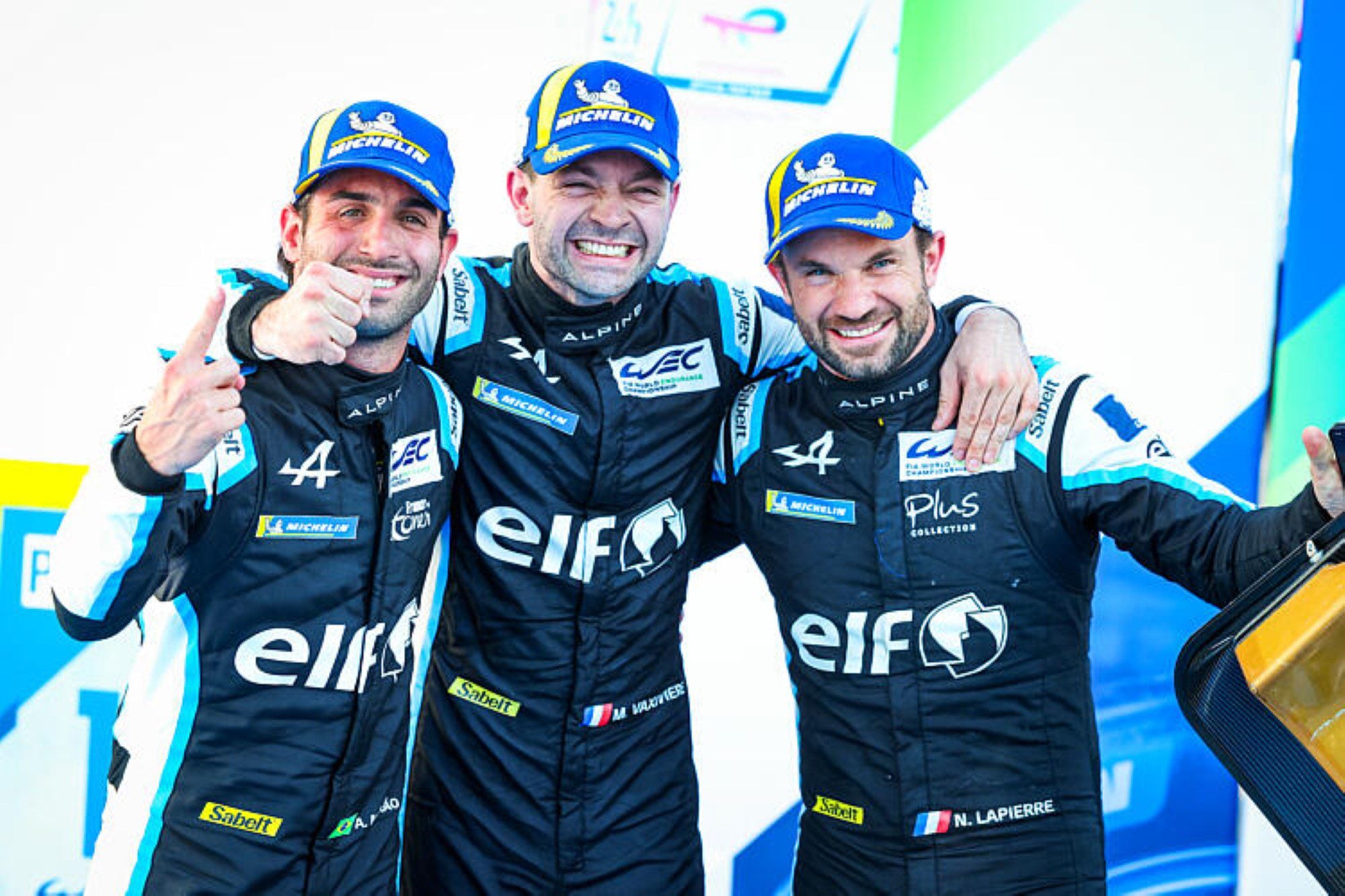 Negrão vai ao Japão para duelo direto contra os donos da casa