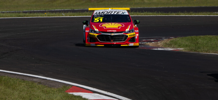 Átila Abreu coloca Shell na primeira fila da Stock Car em Santa Cruz do Sul
