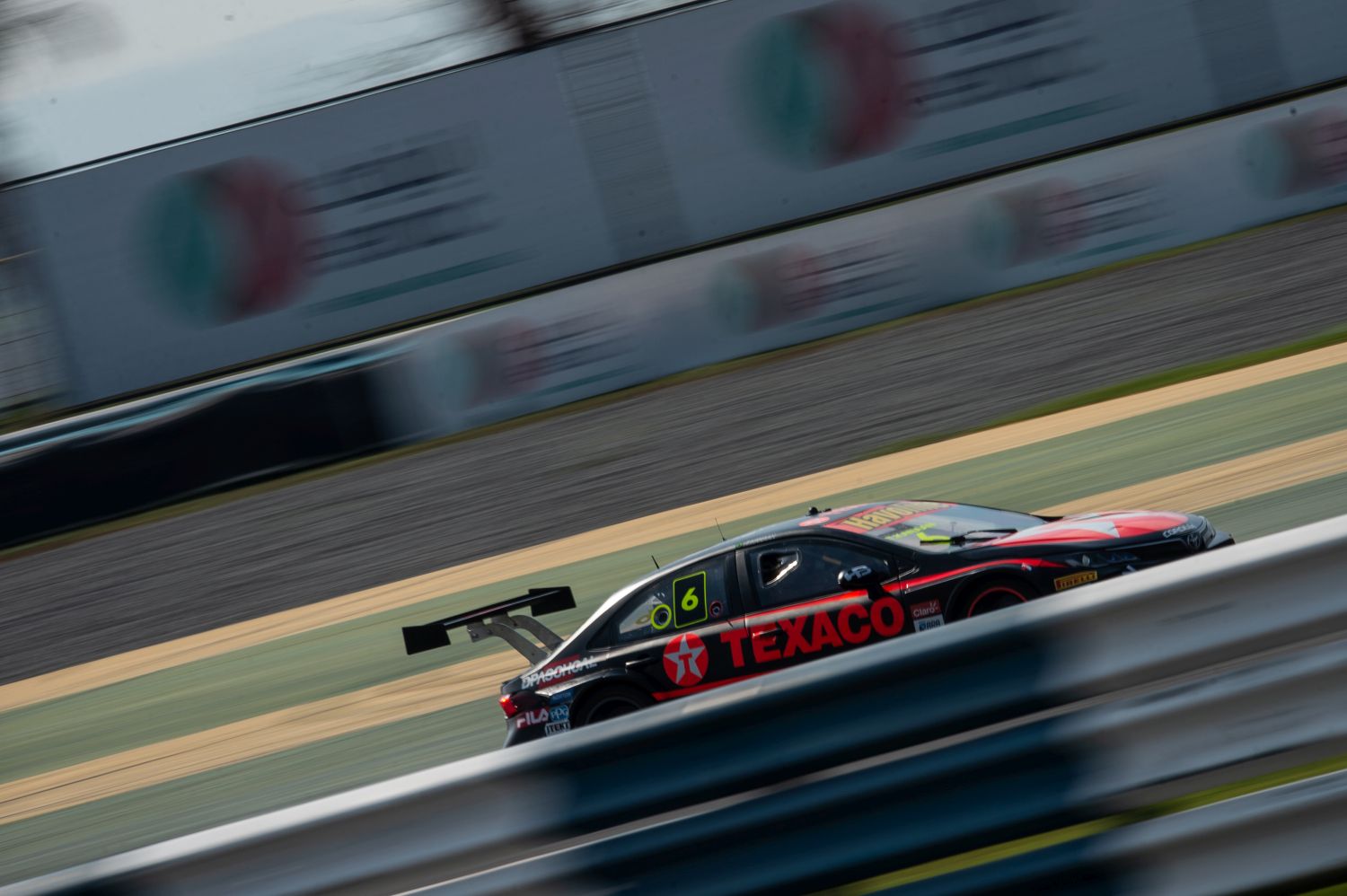 Stock: recordista de ultrapassagens no ano, Tony Kanaan escala 14 ...