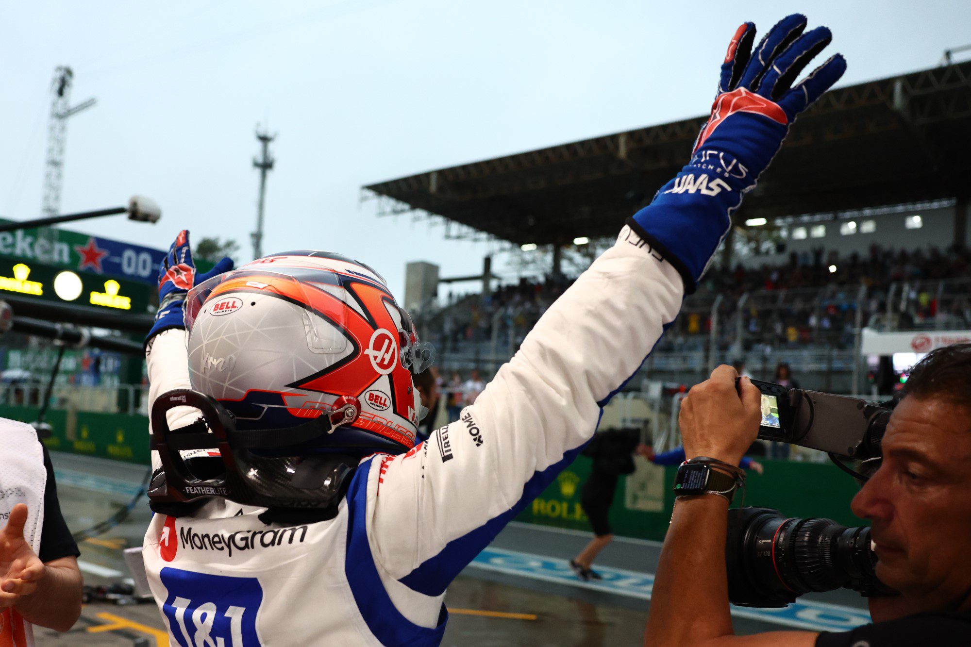 Galeria: as imagens da pole de Magnussen para o GP de São Paulo de F1