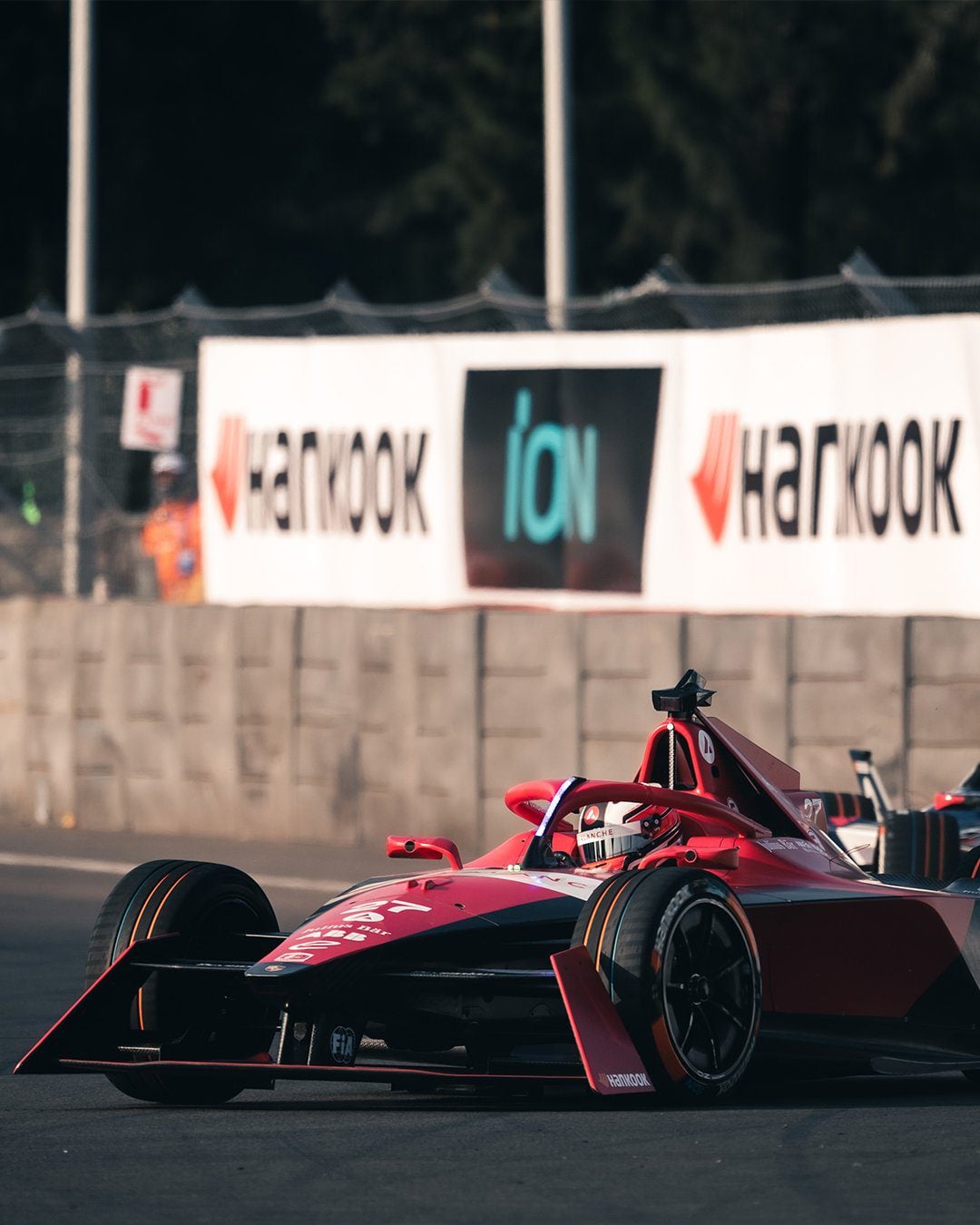 Gaulês aumenta leque e transmite na Twitch temporada 2023 da Fórmula E