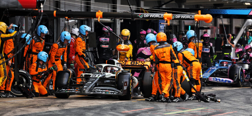F1: McLaren faz o pit stop mais rápido na corrida em Silverstone