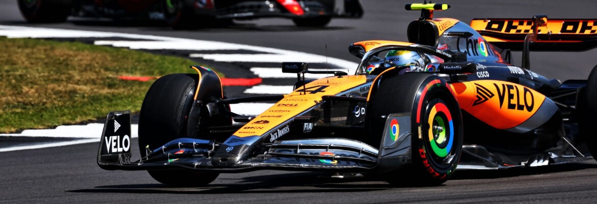 Volante Mclaren F1 2023