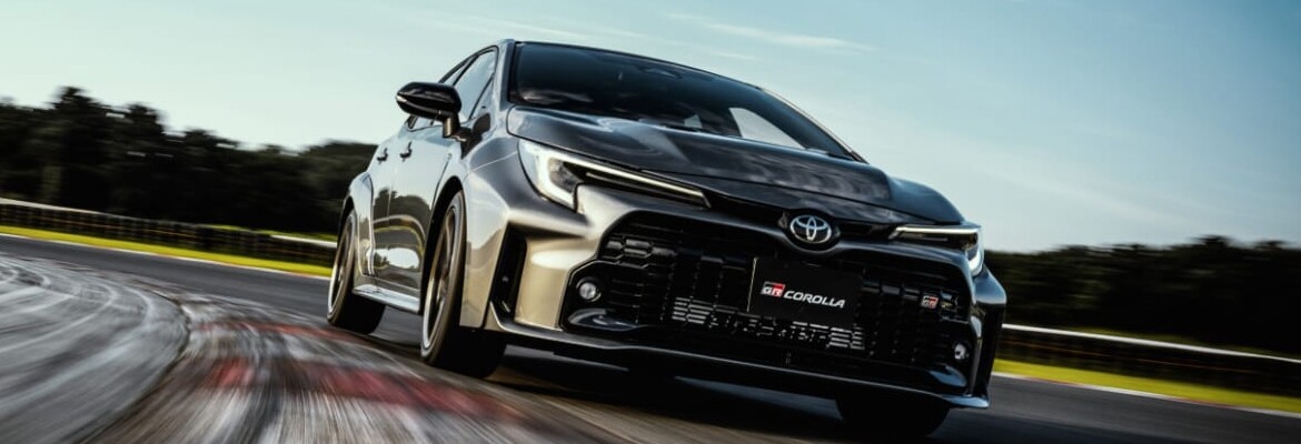 Toyota GR Corolla é o novo carro madrinha da Stock Car