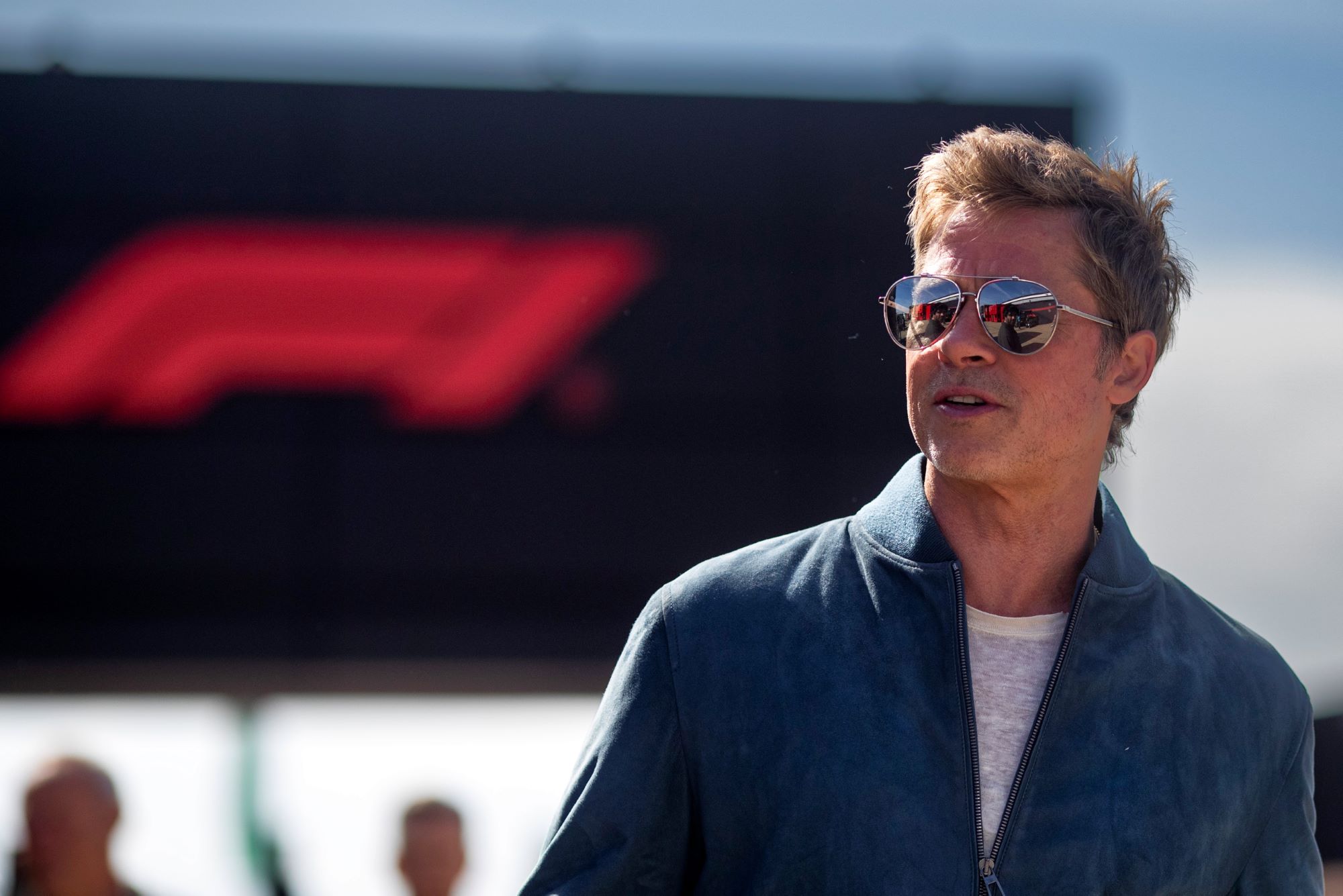 Filme da F1 estrelado por Brad Pitt é adiado para 2025, revela Hamilton