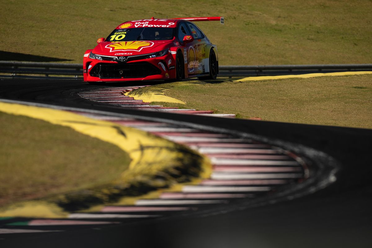 Stock Car: TOYOTA GAZOO Racing domina as duas primeiras filas no ...
