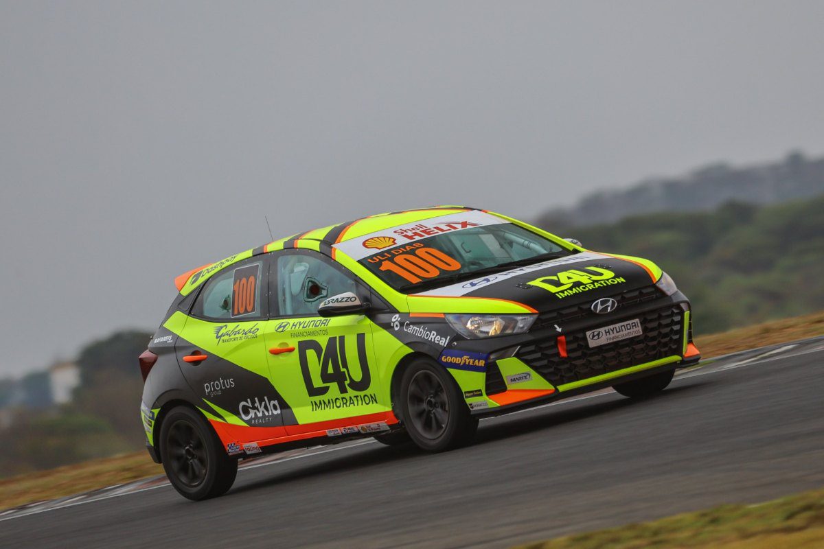 Uli Dias conquista pódio para a D4U Immigration na Copa Shell HB20 em ...