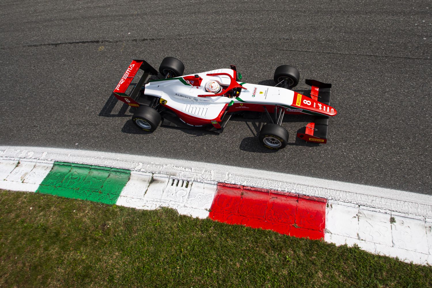 Rafael Câmara crava pole position na Itália com a Prema na FRECA