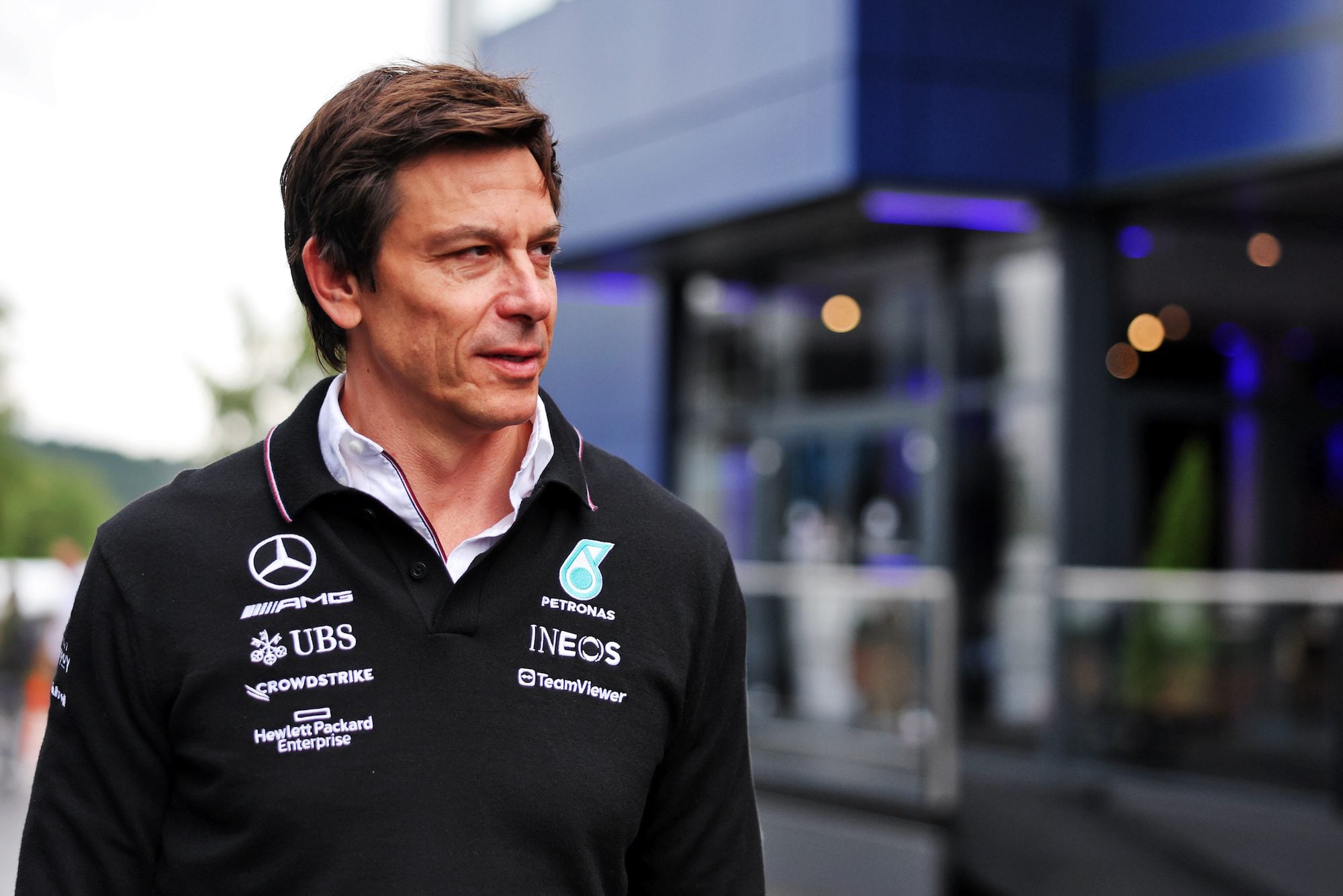 F1: Wolff se mantém realista sobre chance de título da Mercedes em 2025