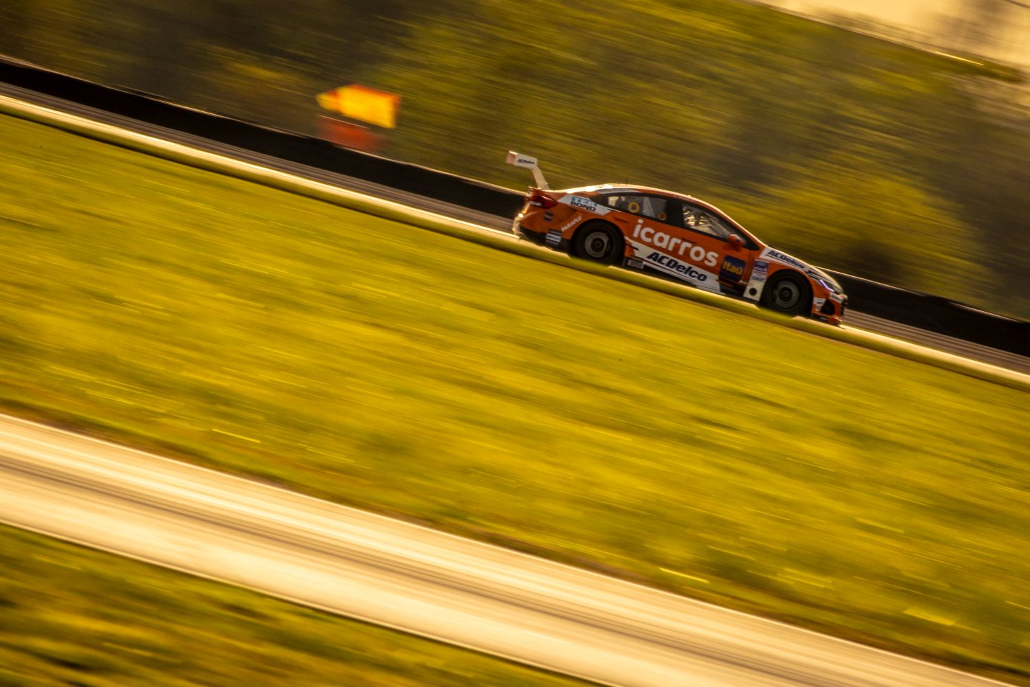 Stock Car: Cacá Bueno mira corridas de recuperação na Argentina