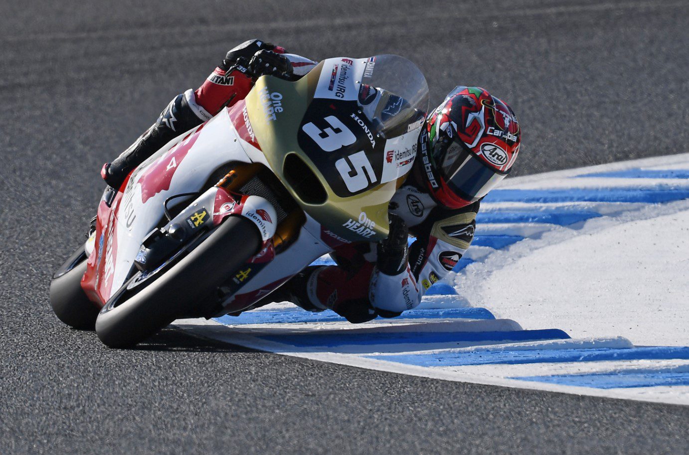 Moto2: Chantra domina corrida no Japão e vence segunda na carreira