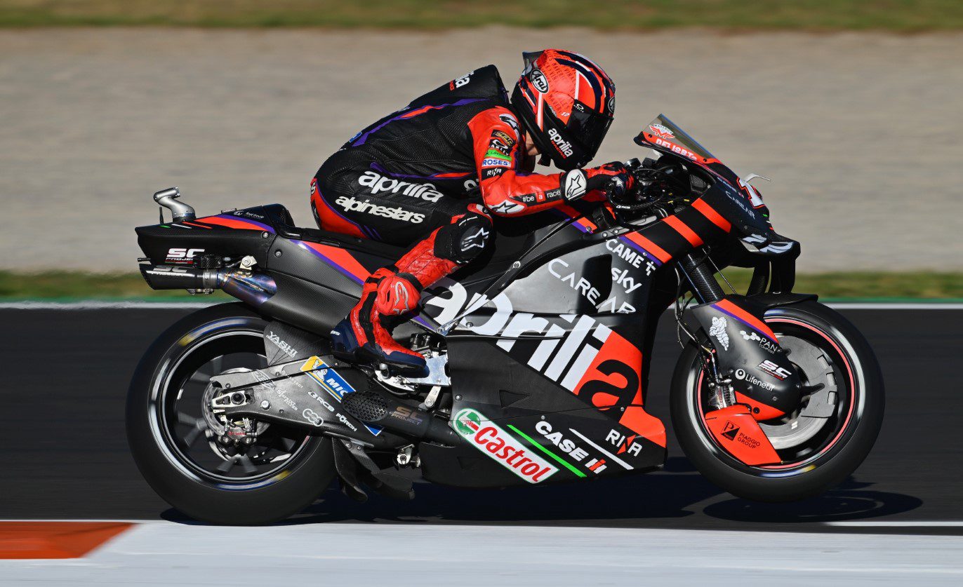 MotoGP: Viñales crava pole em Valência; Bagnaia surpreende Martín e é 2º