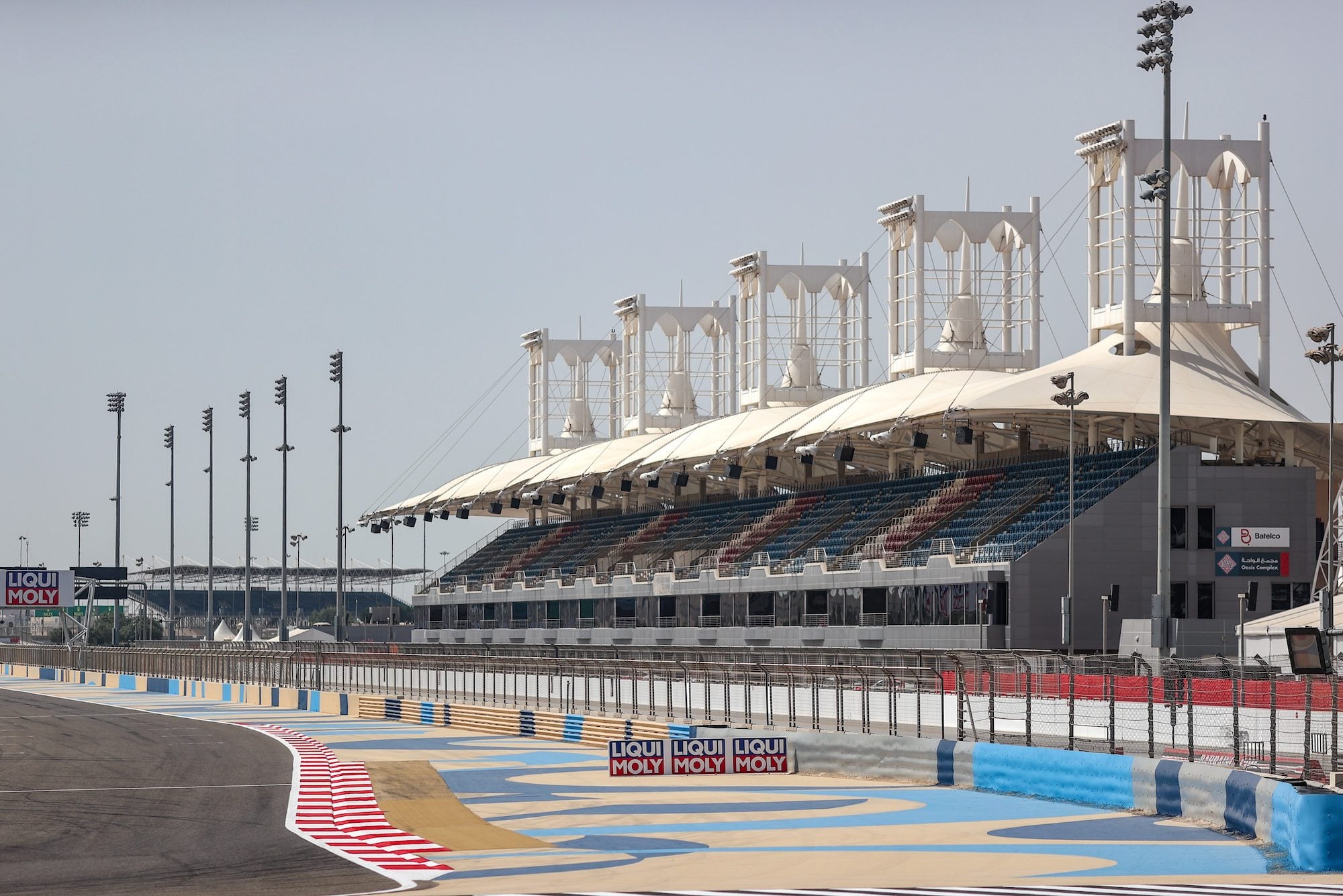 F1: Conheça a região de Sakhir, próxima à cidade de Zallaq, palco de GP ...
