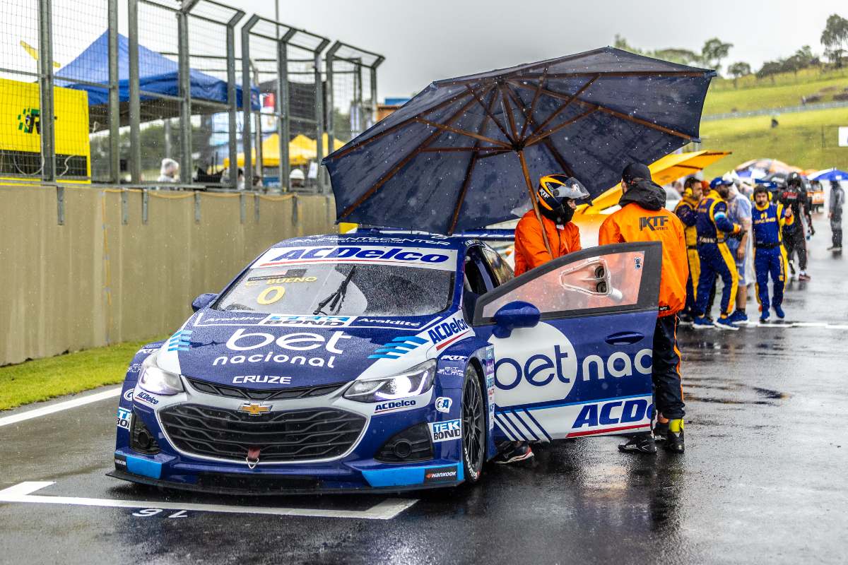 Stock Car: Cacá Bueno queria correr com chuva no Velocitta, mas prova é ...
