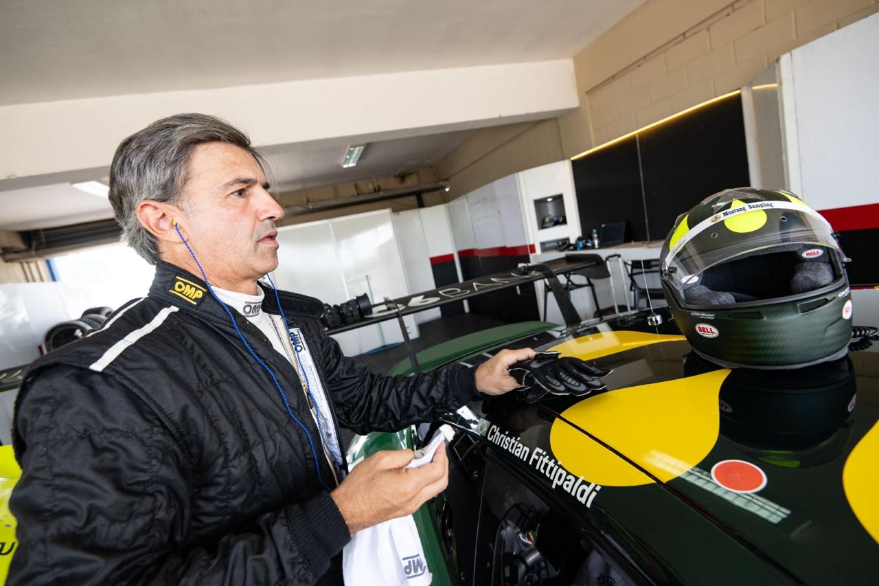 Em homenagem a Wilson Fittipaldi Jr, Christian Fittipaldi corre a etapa ...
