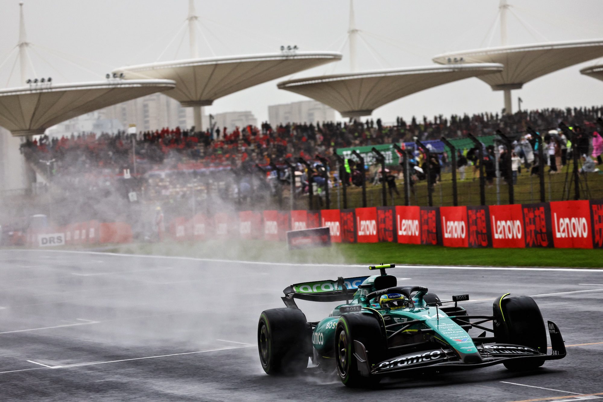 F1: Alonso garante o P3, mas destaca incertezas com pista molhada