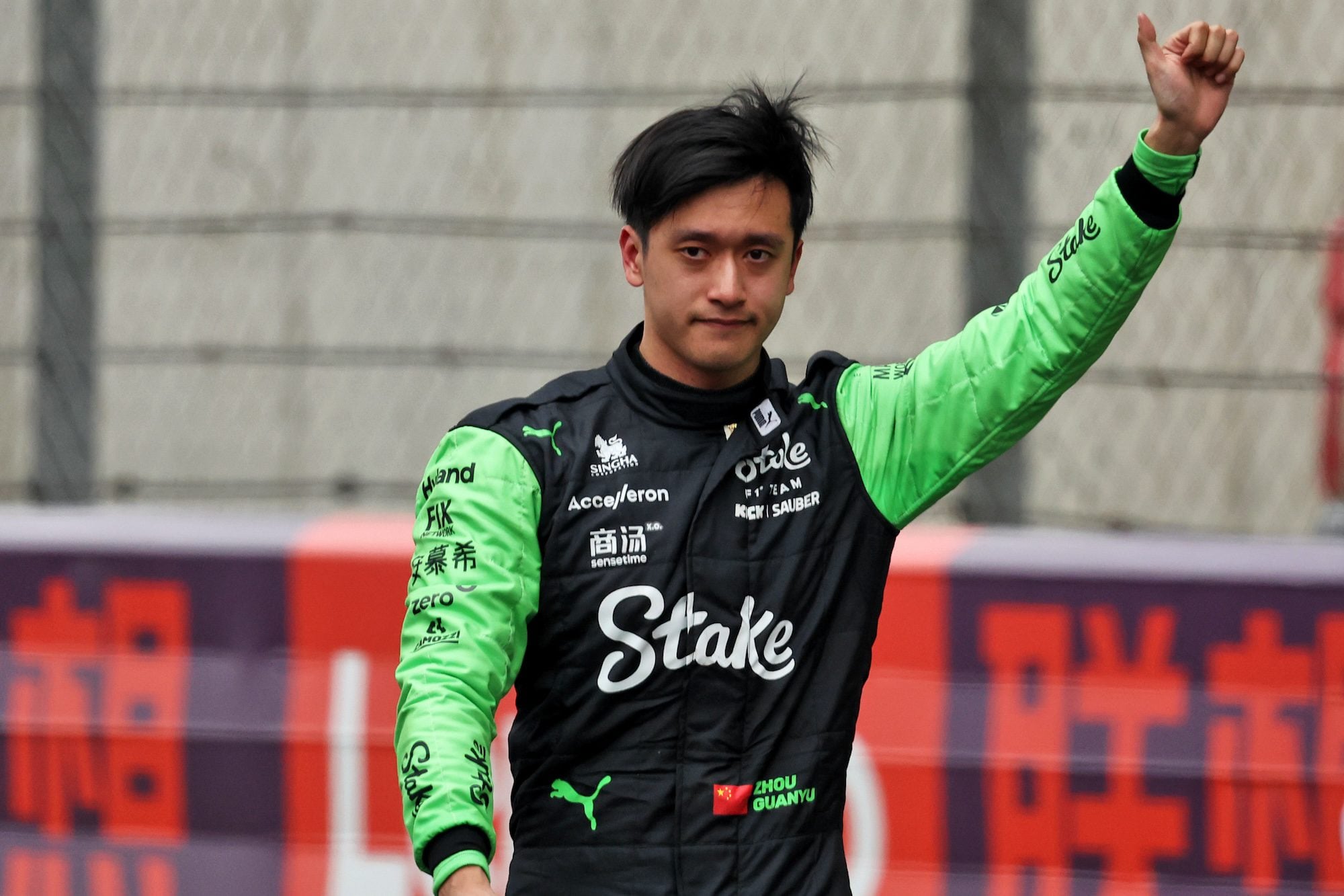 F1: Zhou Guanyu considera retorno à Alpine para 2025 enquanto futuro na ...