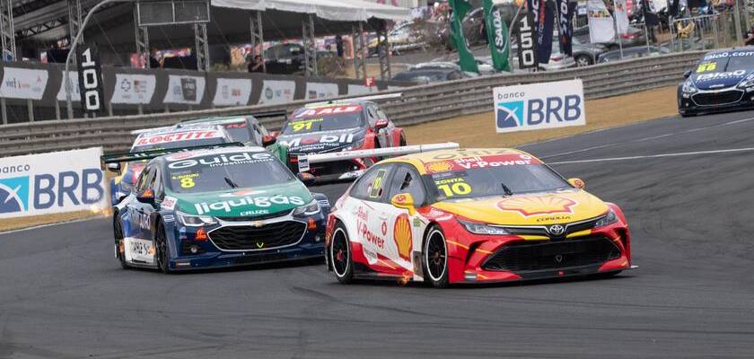 TOYOTA GAZOO Racing tem dia marcado por pódio e liderança da Stock Car ...