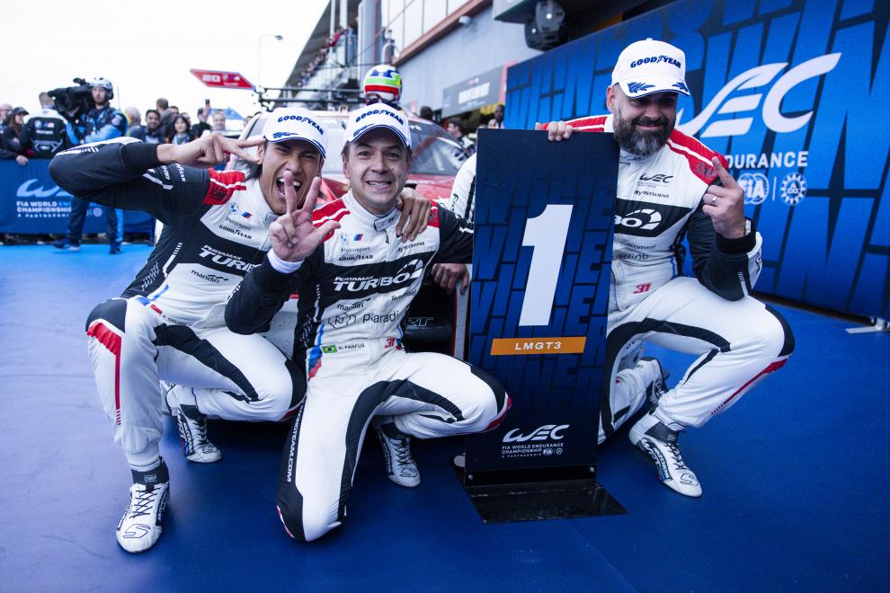 O especialista: brasileiro Augusto Farfus projeta chance de vitória em ...