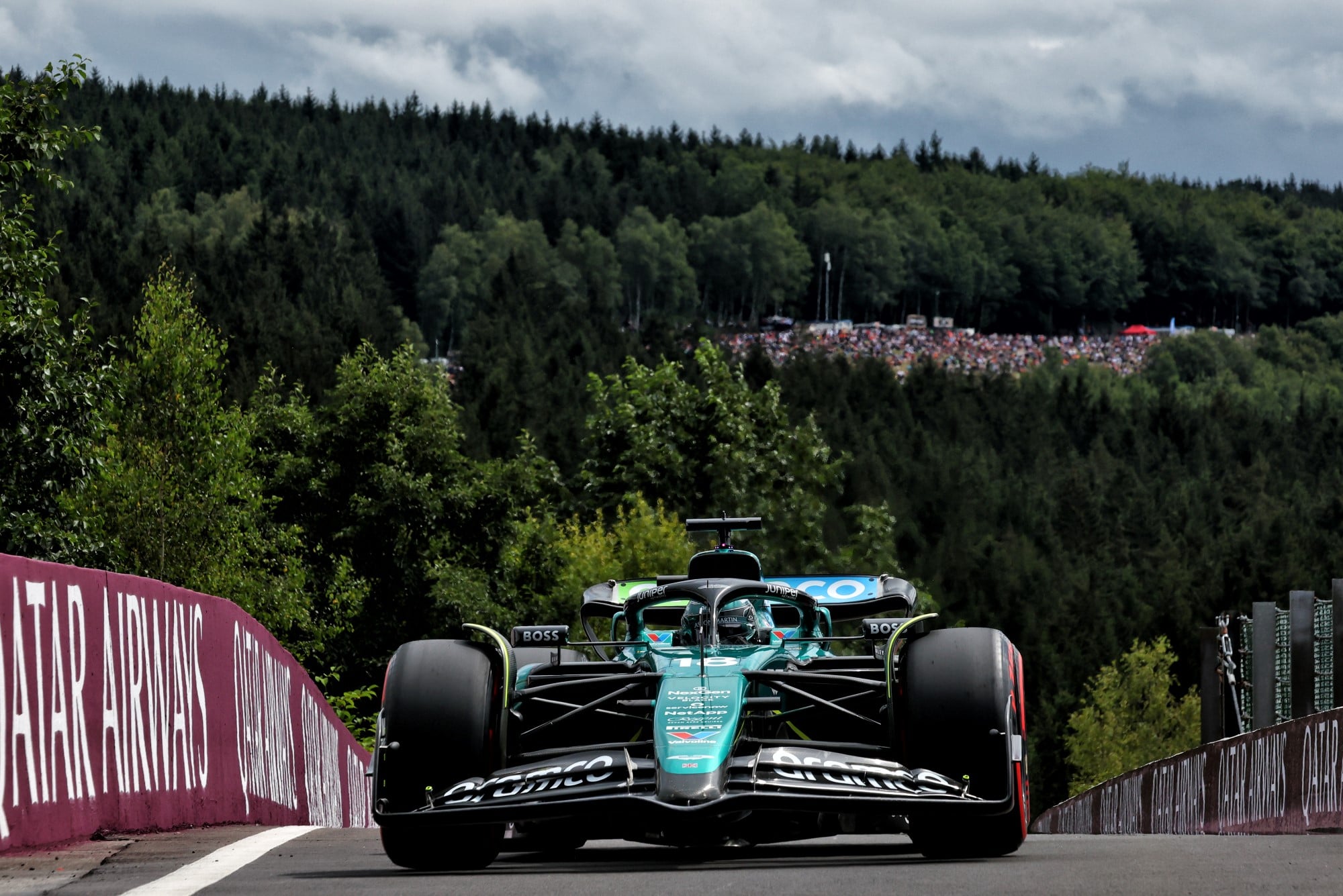 F1: Aston Martin busca equilíbrio no desenvolvimento dos carros de 2025 ...