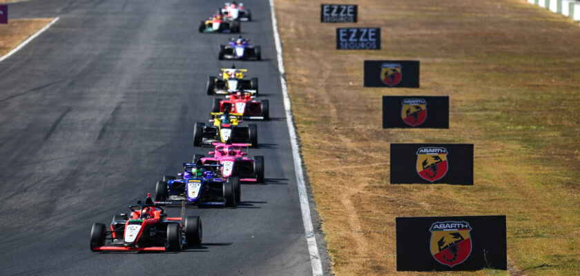 Após vencer duelo com Cho, Arthur Pavie triunfa na corrida 3 da Fórmula ...