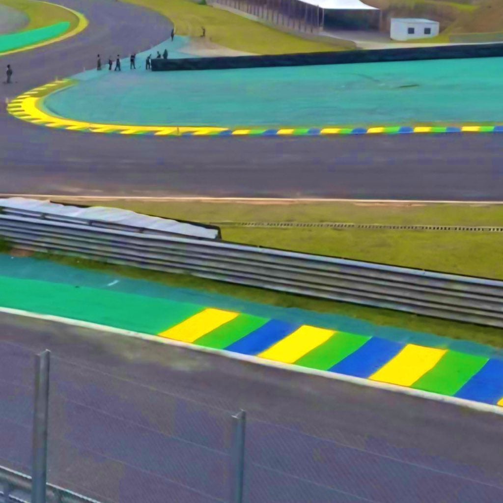 F1: Interlagos traz nova pintura de zebras com azul, verde e amarelo