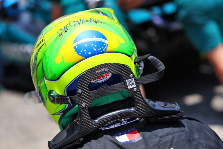 F1: Hamilton homenageia o Brasil com capacete especial para o GP de São ...